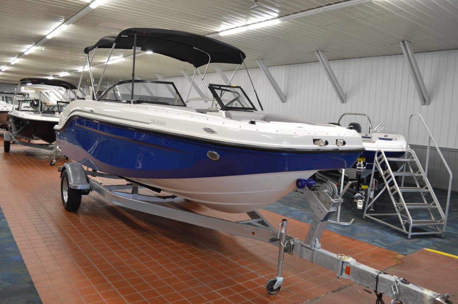 Bayliner DX2000 - 19′ 7″ - Hallberg Marine