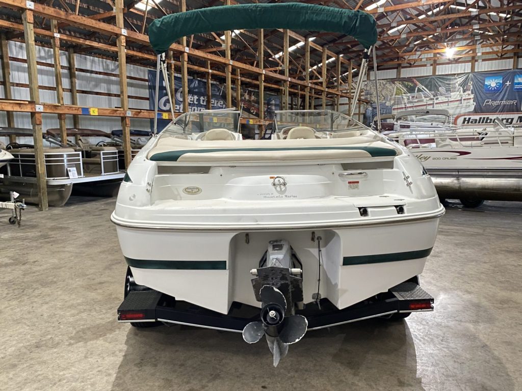 1999 Chris Craft 210 Bowrider - Hallberg Marine