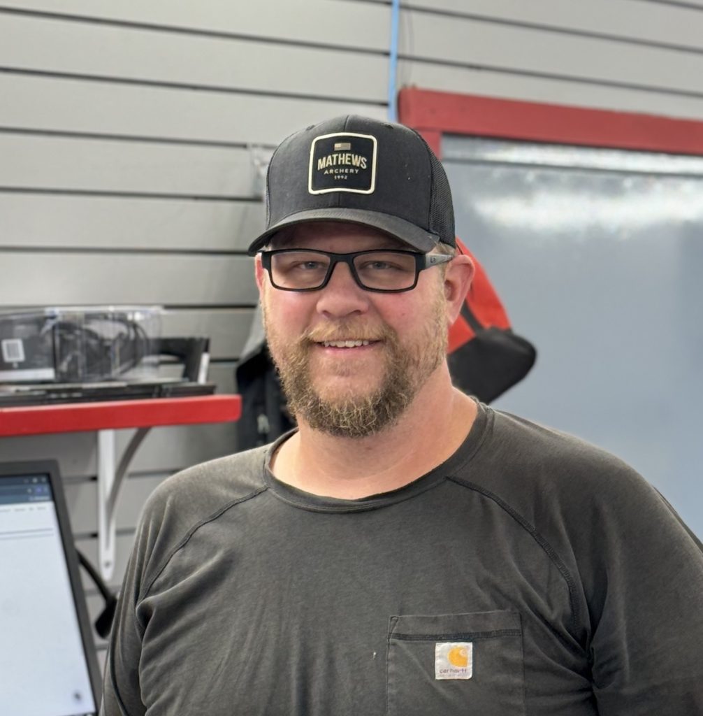 Meet Hallberg Marine’s Team - Hallberg Marine