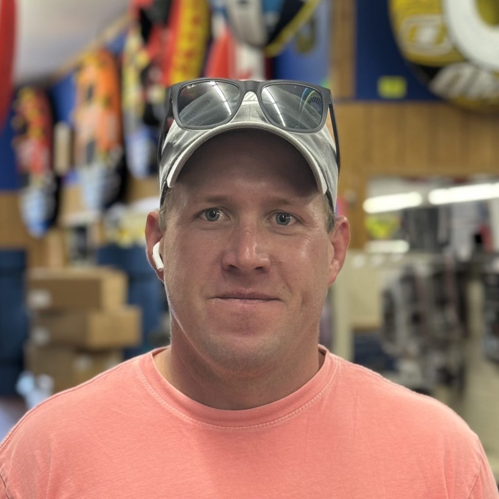 Meet Hallberg Marine’s Team - Hallberg Marine