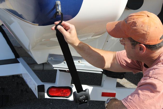 How to Launch a Boat into the Water: A Step-by-Step Guide - Hallberg Marine