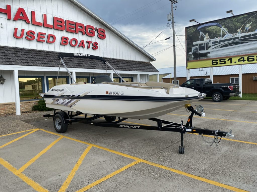 StarCraft StarStep 221 Deck Boat - Hallberg Marine