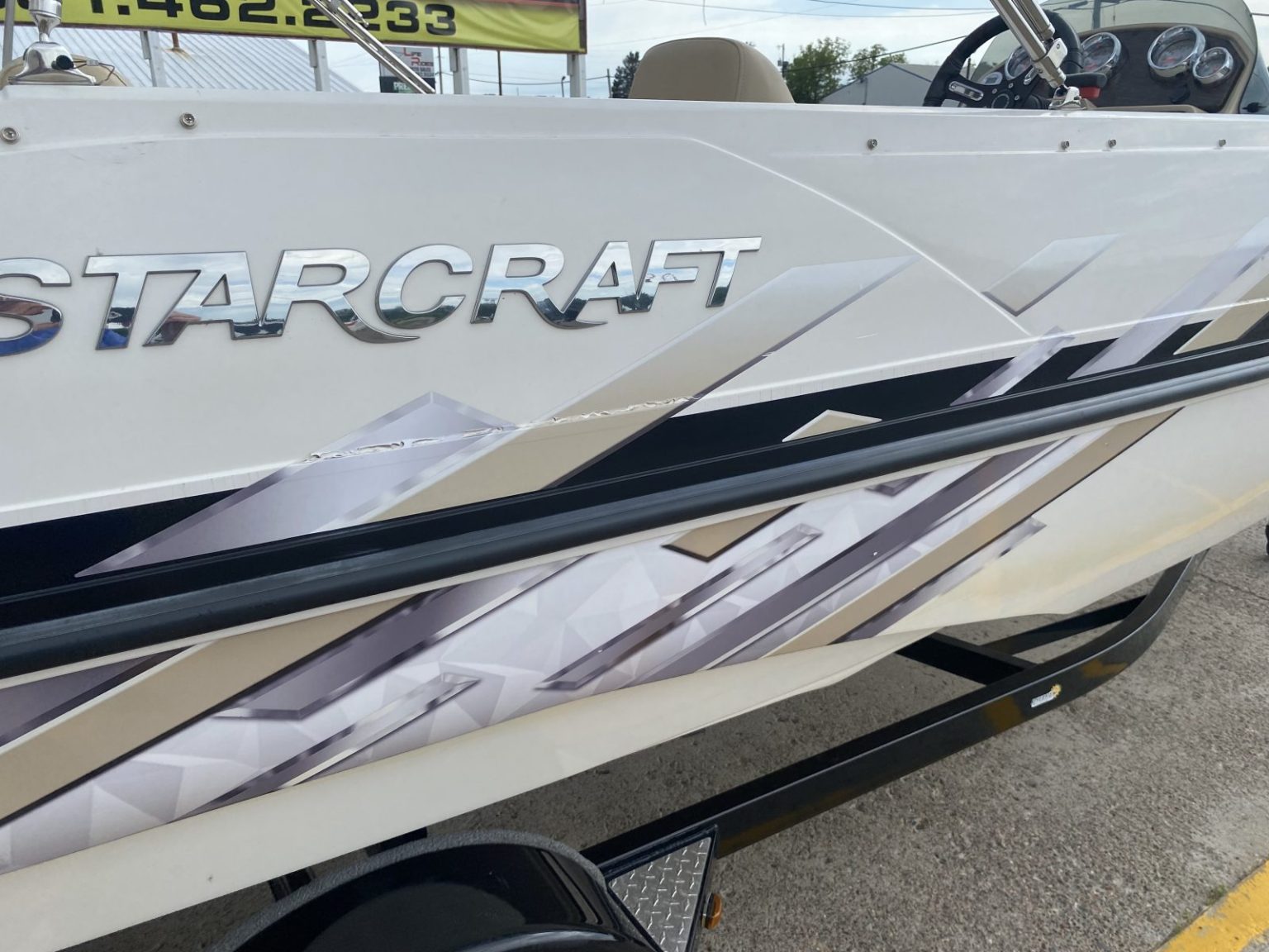 StarCraft StarStep 221 Deck Boat - Hallberg Marine