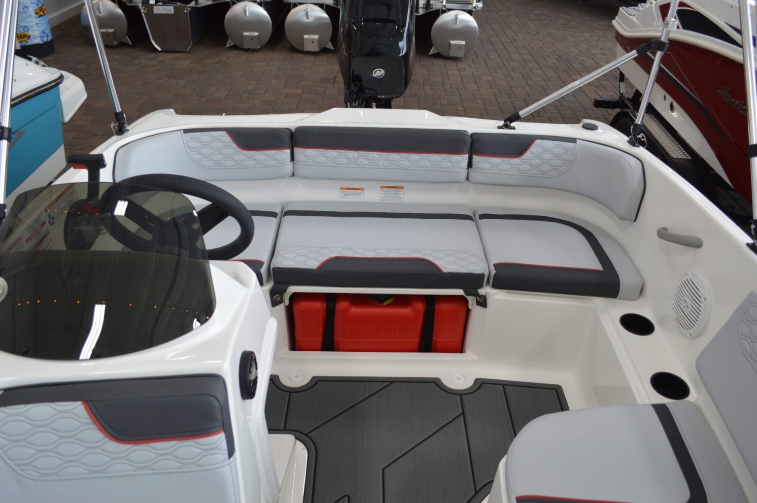 Bayliner M15 - 15′ 2″ - Hallberg Marine