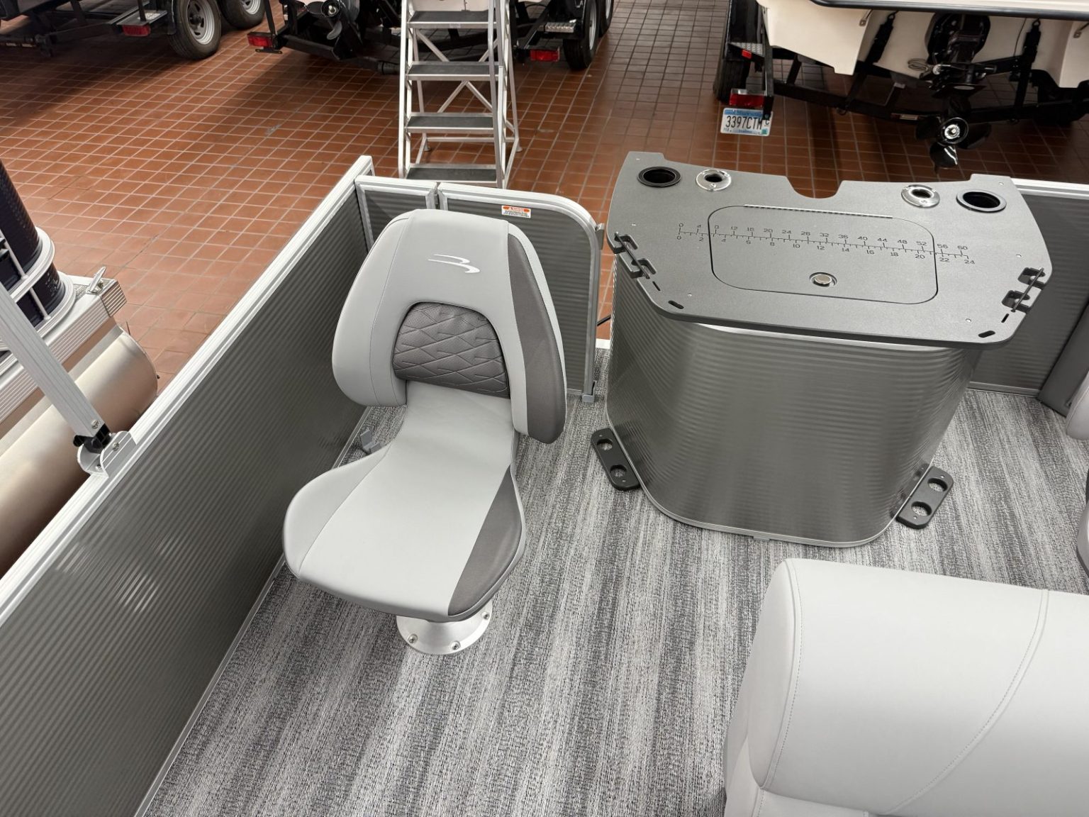 2026 Bennington 188 SF | 4-Corner Fish - Hallberg Marine