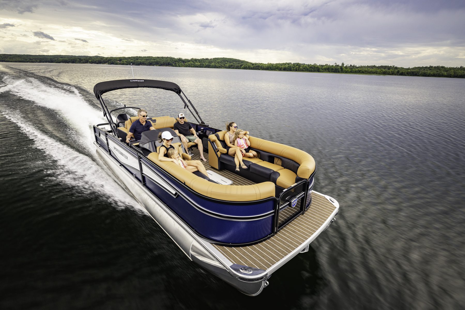 How to Have the Most Fun (and Make the Smartest Purchase) at the Boat ...