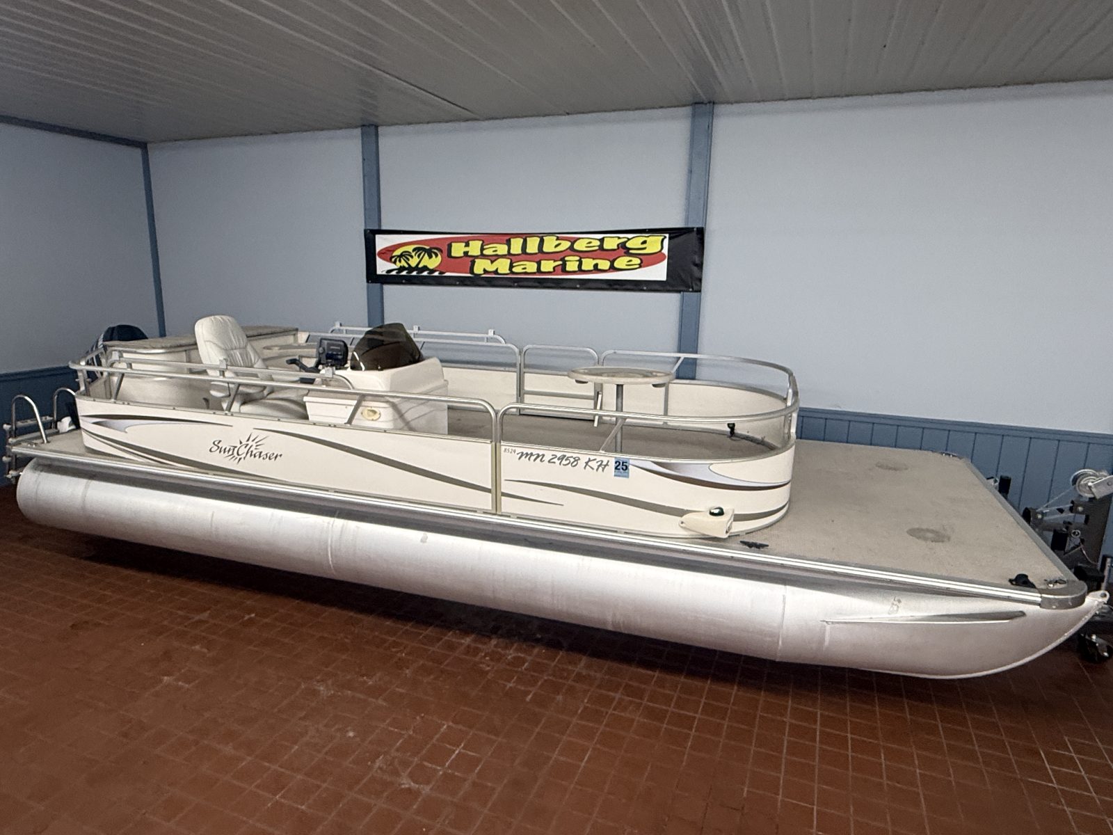 2008 Sunchaser 8524 - Hallberg Marine